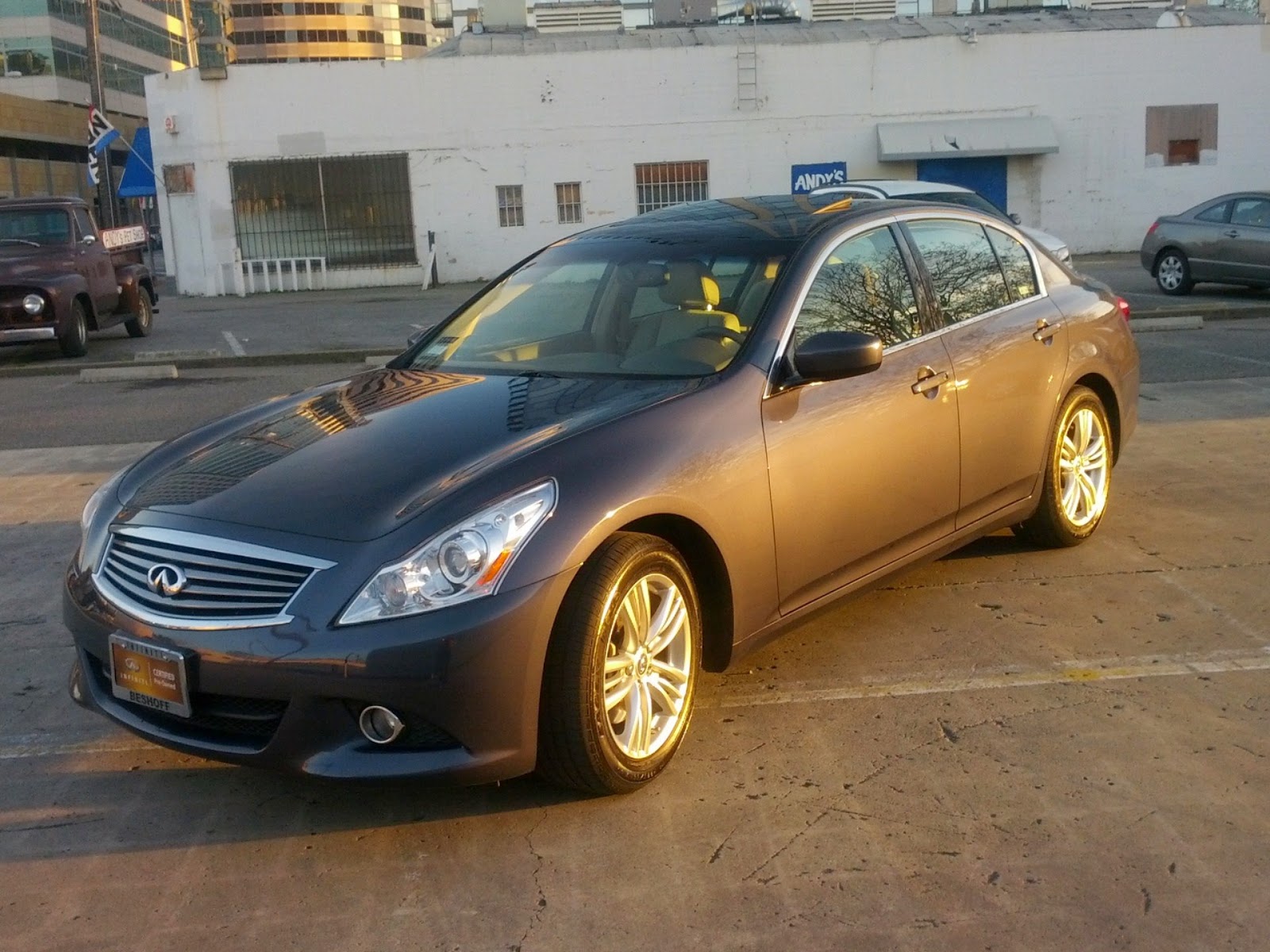 2014 Infiniti G37 Journey Photos collections