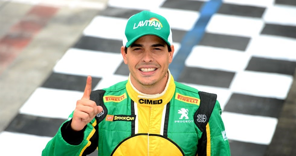 Marcos Gomes supera Cacá Bueno e larga na pole pela quinta vez no ano