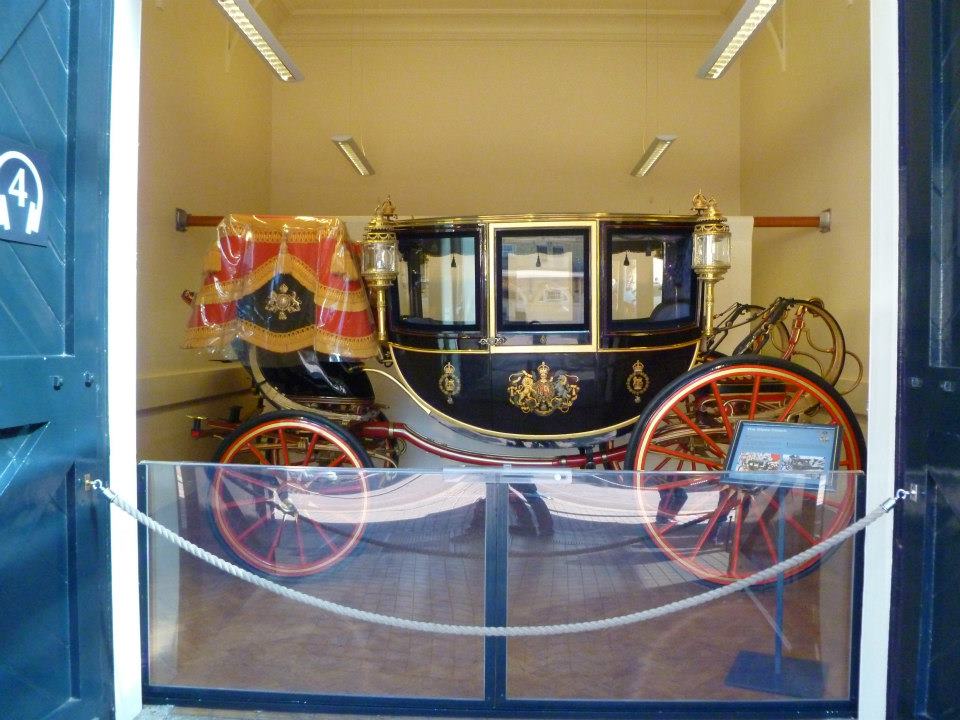 The Royal Mews : Royal Horses and Carriages ~ Wazzup Pilipinas News and ...