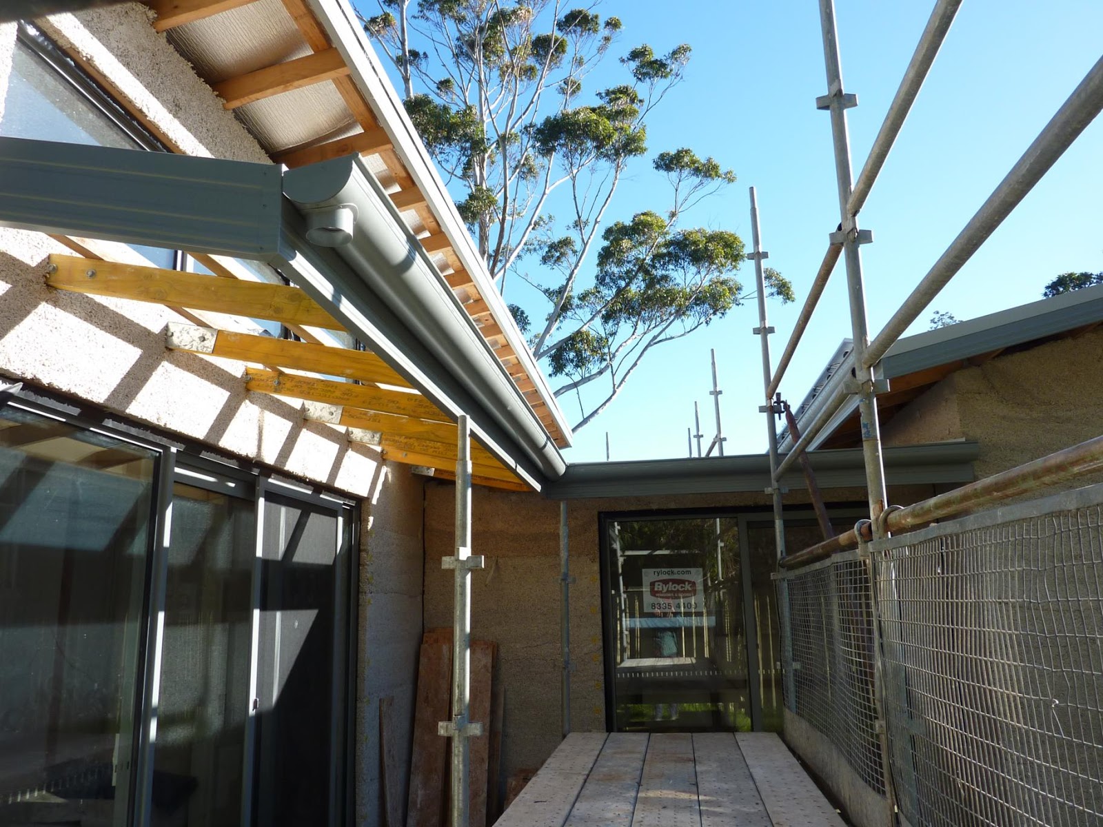 Culburra Hemp House: Awning Roof Goes On