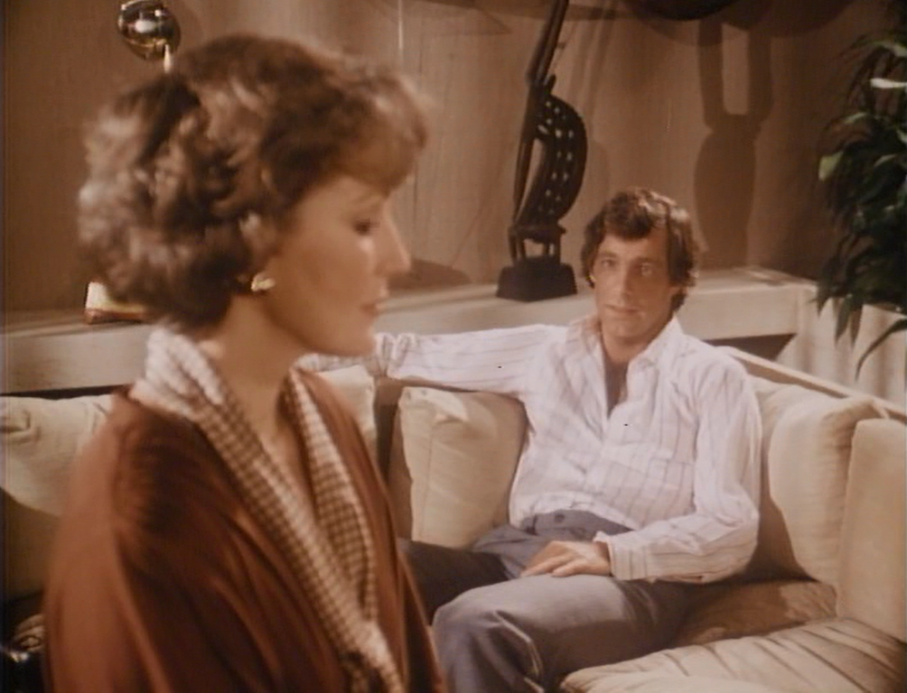 Recap Retro: Mrs. Columbo 01x05: Caviar with Everything