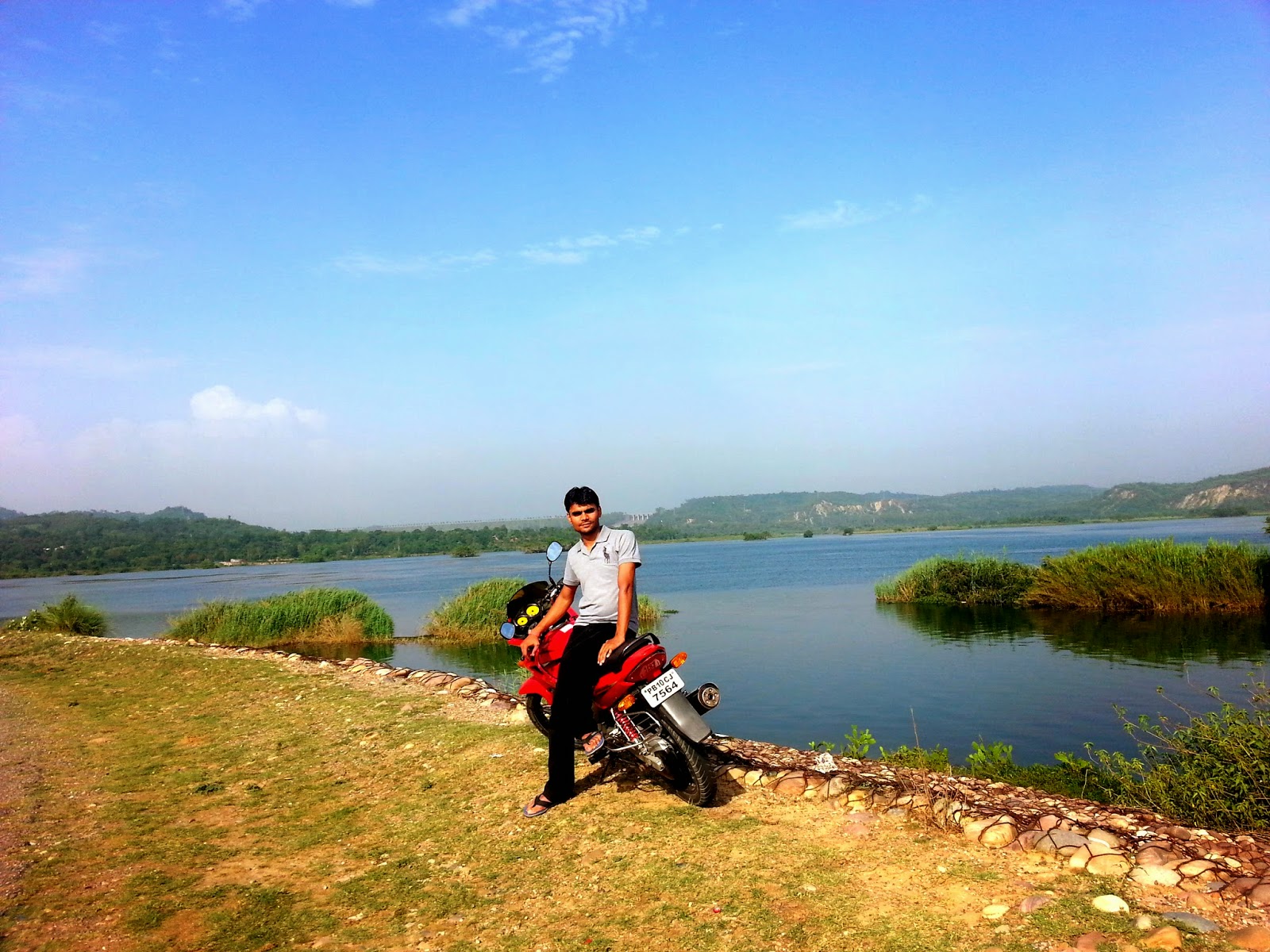 Avtansh Kumar: Another Sunday Trip : 'Pong Dam' Talwara in Himachal Pardesh