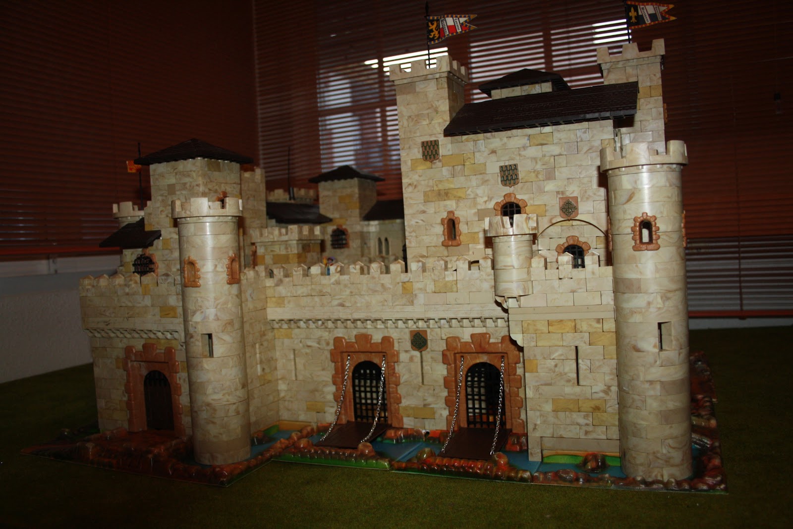 EXIN CASTILLOS & EXIN WEST: enero 2013