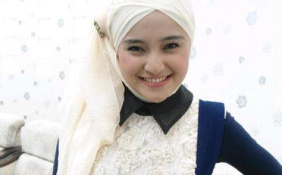 Profil dan Biodata Foto Marshanda. | Info Selebrita Kita