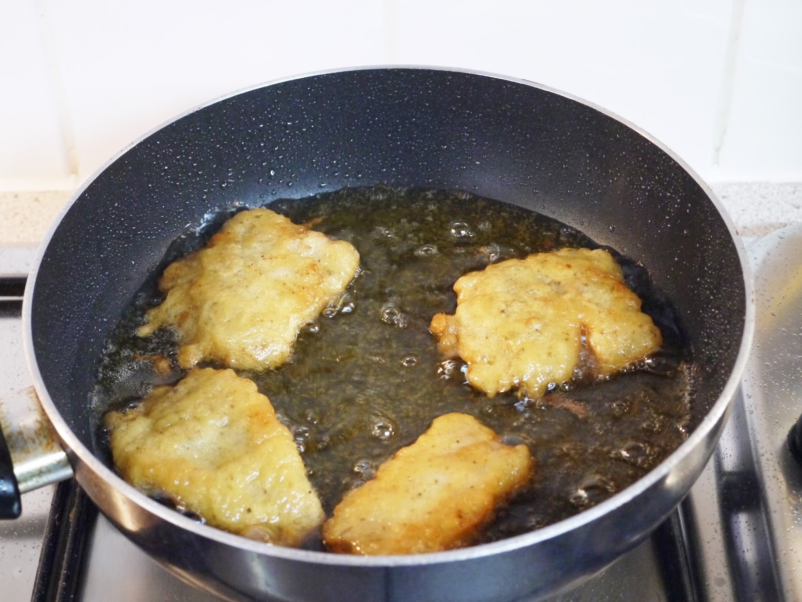 This Muslim Girl Bakes: Battered Fish Burgers.