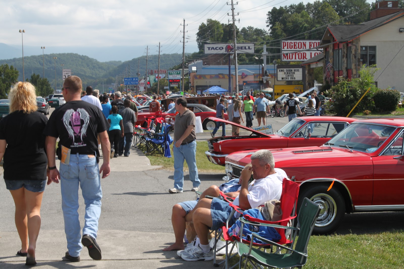 Steve Hodges "CARS": Grand Rod Run .... Pigeon Forge, TN ... 9/2011
