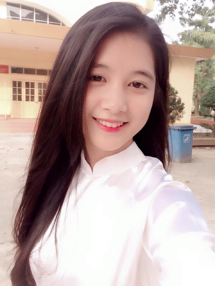 Model Nguyễn Hương Ly Hot247