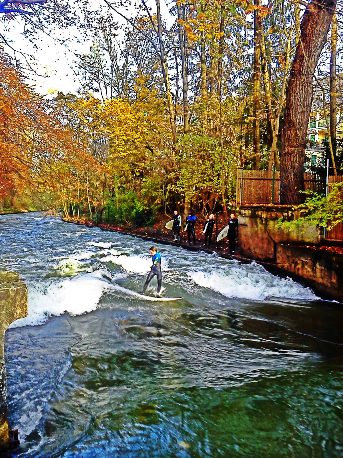 Nanda & Nathan The Travellers: Fall Foliage in Munich, Germany