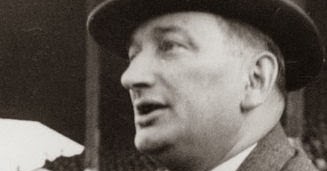 Museu Virtual do Futebol: Histórias do Planeta da Bola (2)... O molde ...