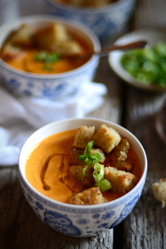 Lemon & Vanilla: Spanish Garlic Soup / Sopa de Alho Espanhola.