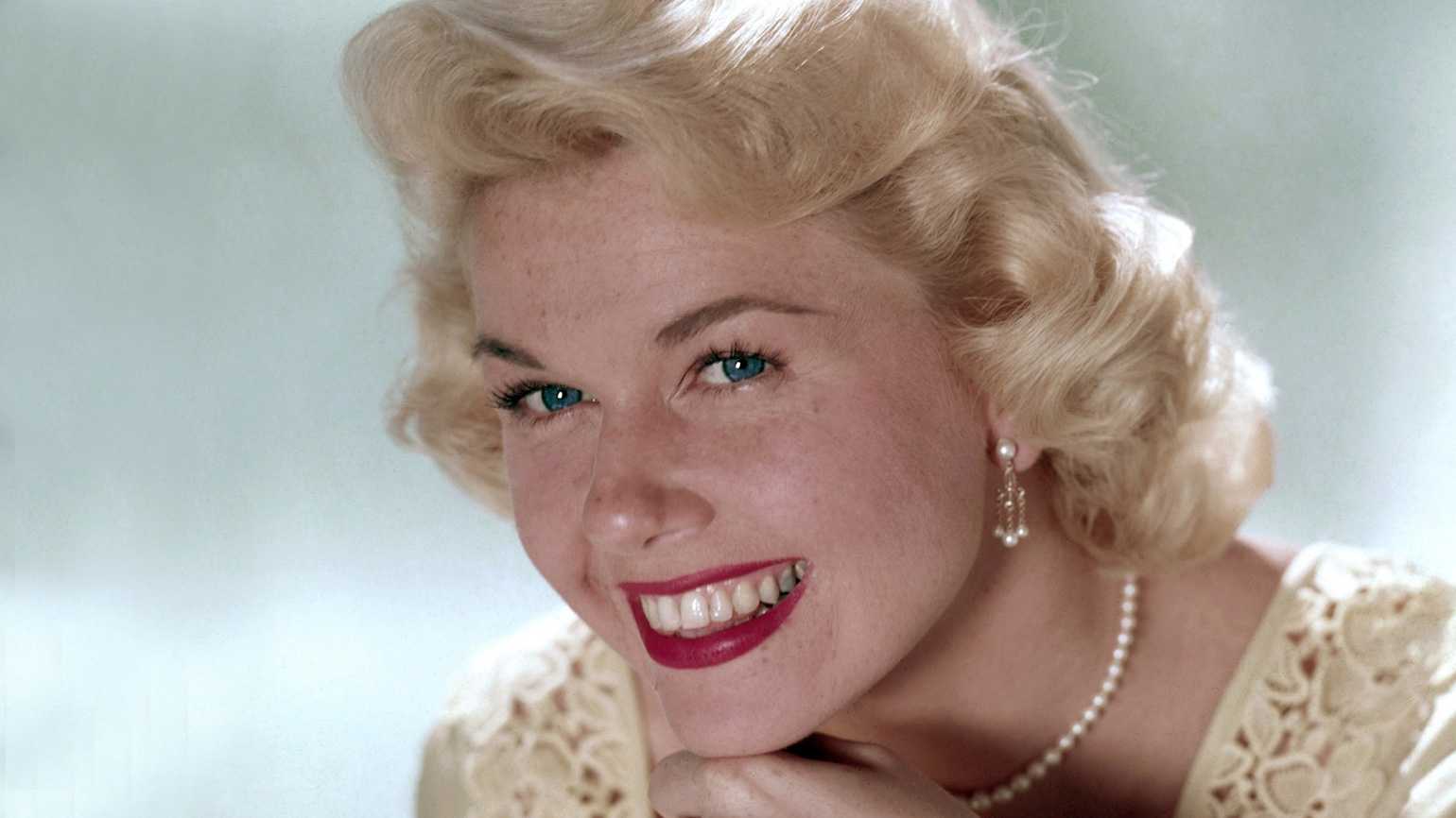RIP Actress Doris Day who grew up in the Catholic Faith - Death at age 97