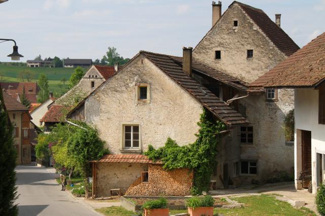 Mit offenen Augen durch den Alltag: Oltingen, Baselland