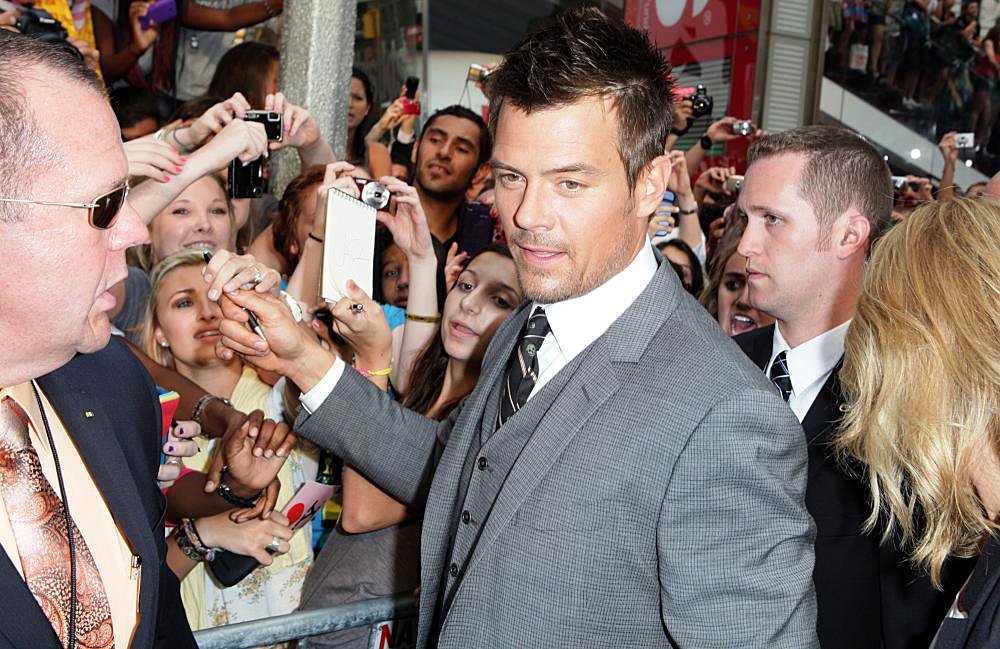 JOSH DUHAMEL HOLLYWOOD ACTOR PROFILE STATUS UPDATES ~ CELEBRITY STATUS