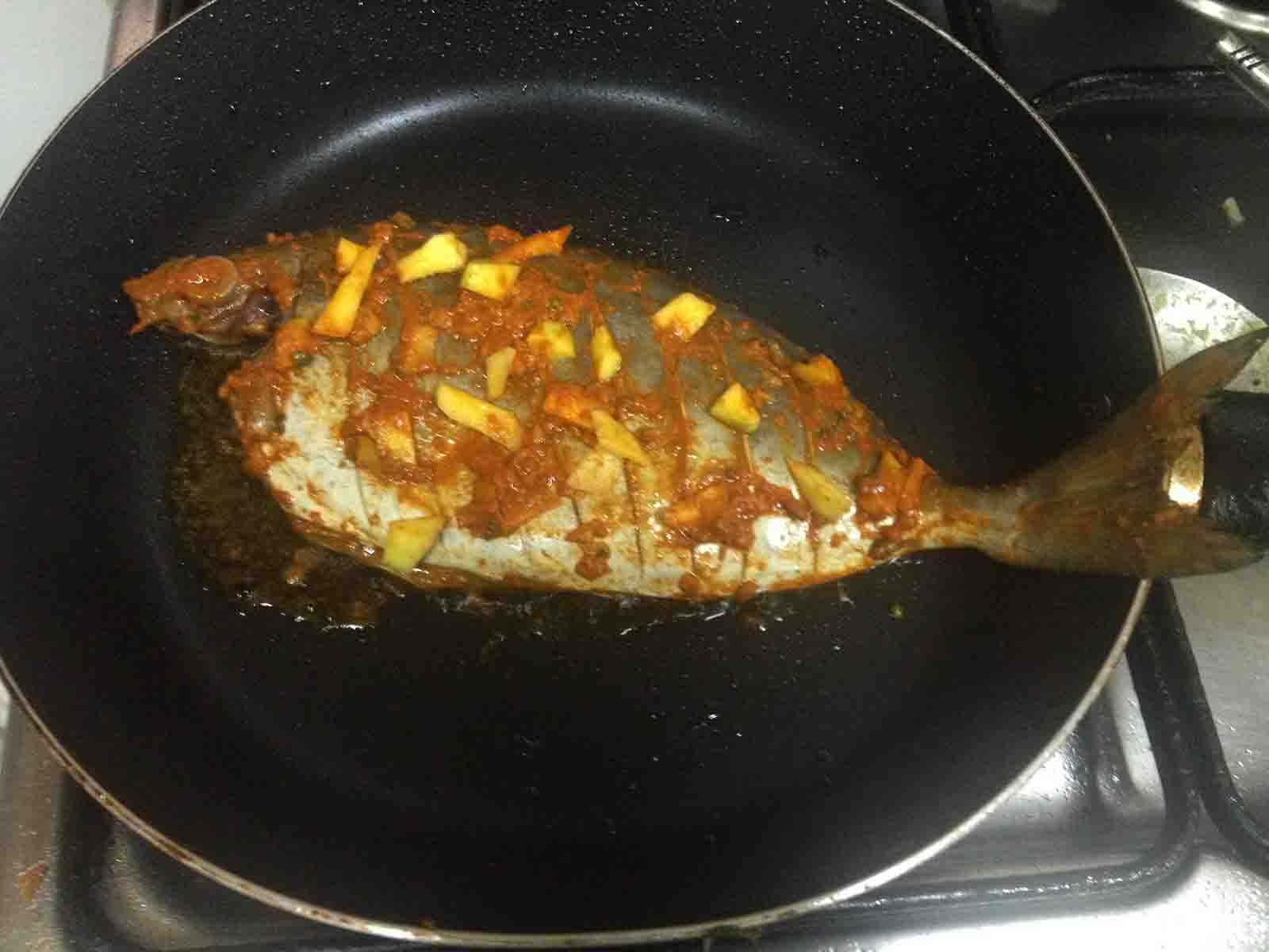 RAW MANGO FISH FRY