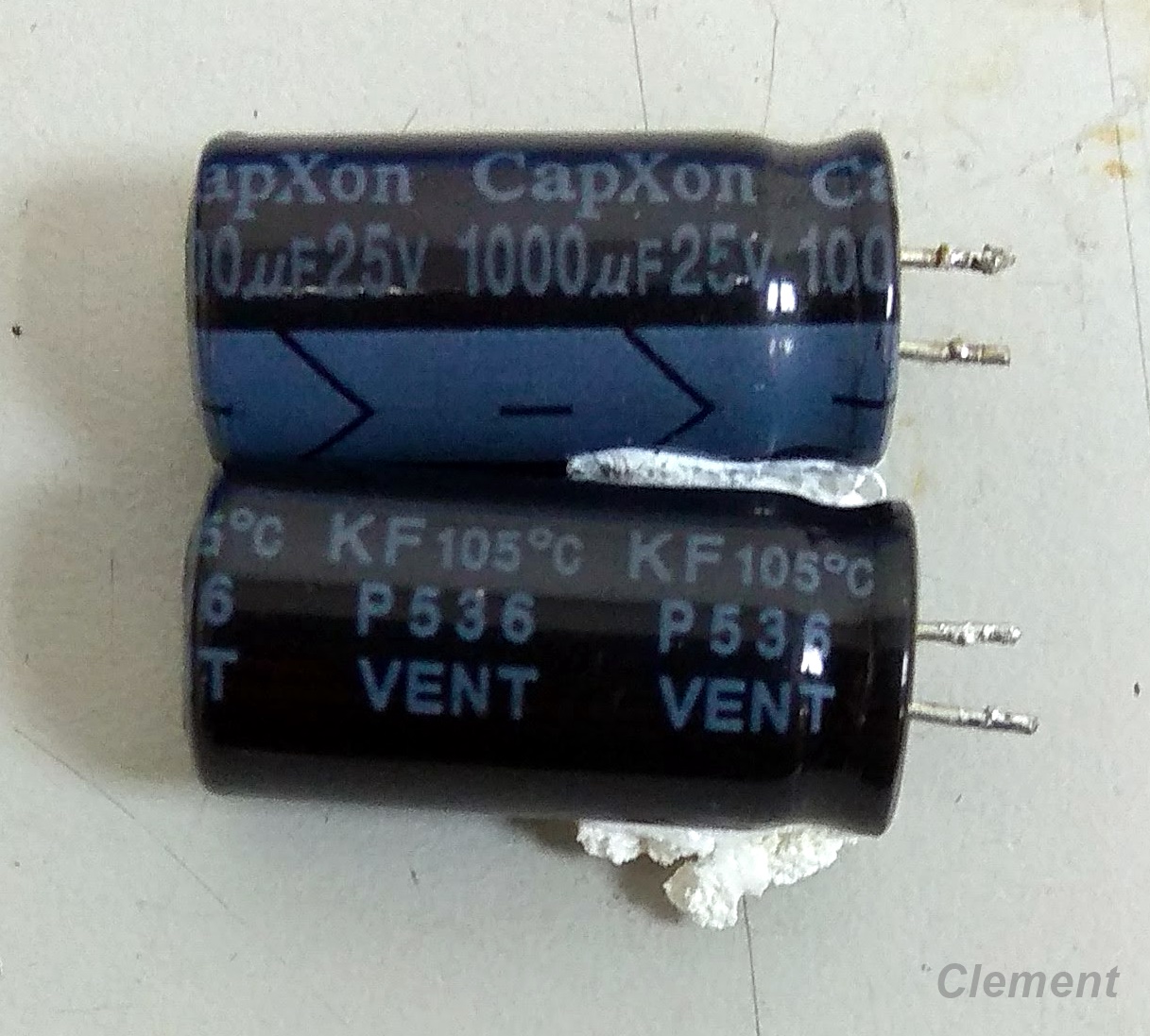 Mr. 克萊門: 奇美 Polyview V398液晶螢幕維修