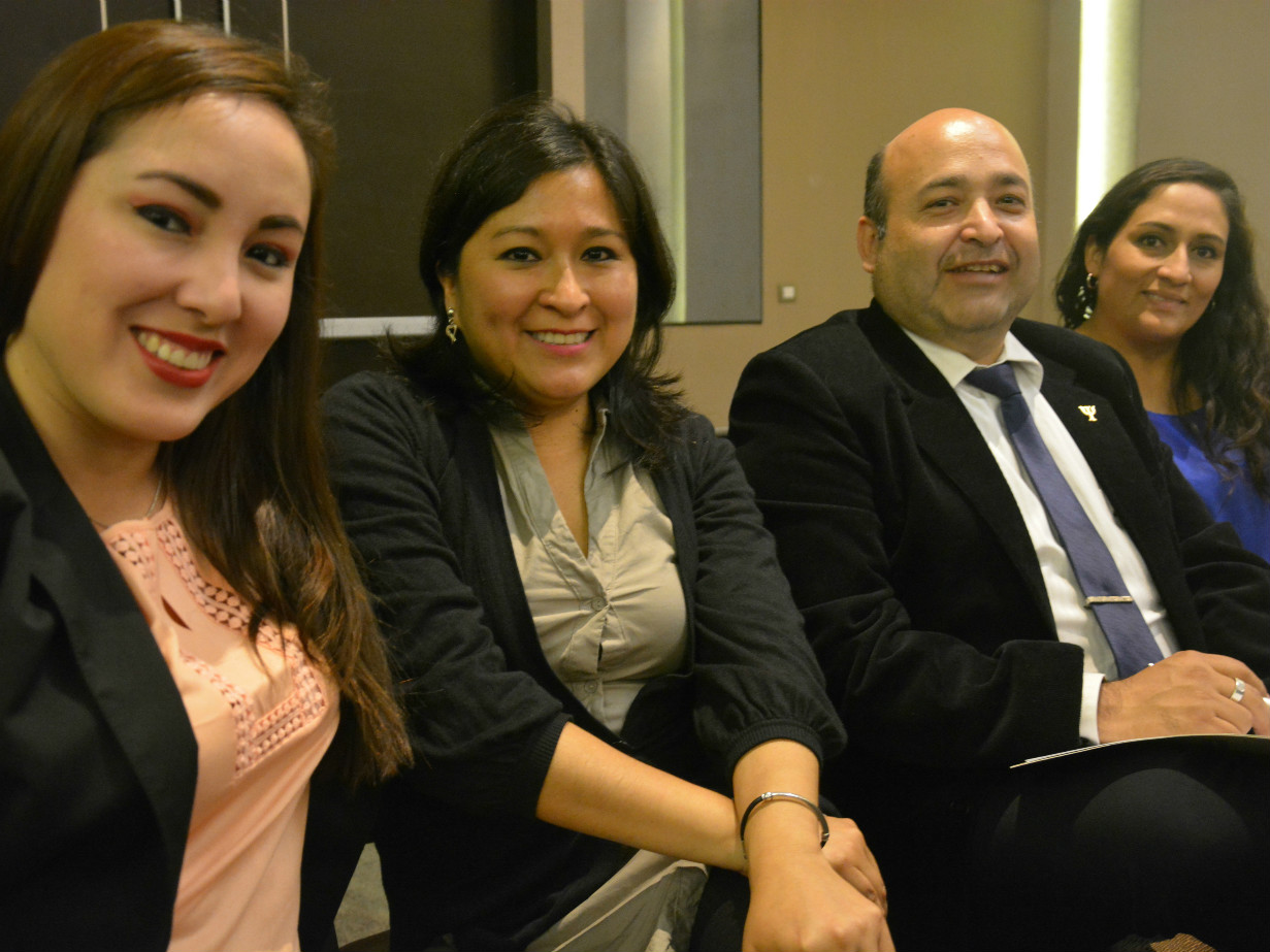 EGRESADOS DE PSICOLOGÍA DE LA UCV CONFORMAN ASOCIACIÓN