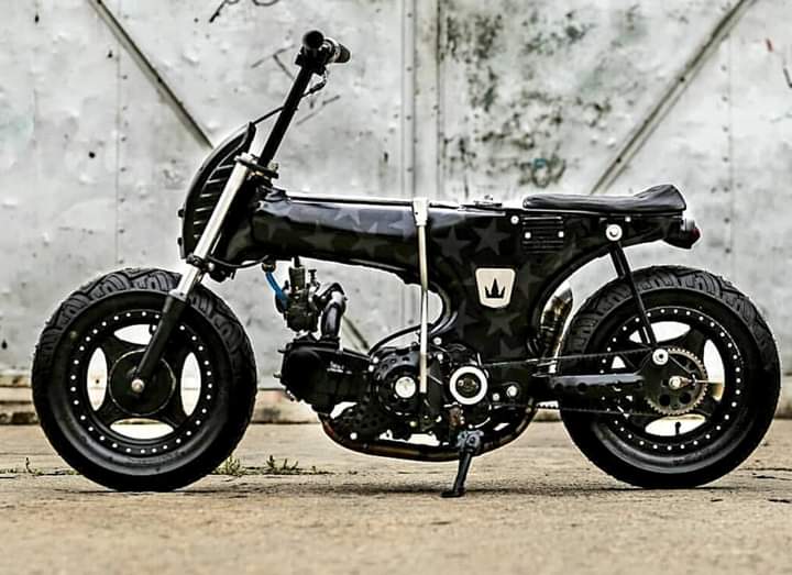 Custom Honda C90 This is Cool Flat - LAPAK MOBIL DAN MOTOR BEKAS
