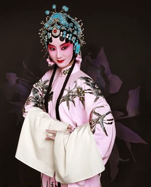 Chinese style: Beijing opera costumes (1)