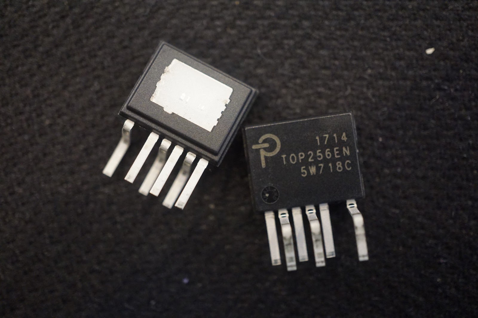 mua IC nguồn chính hãng TOP253 TOP253EN TOP253PN TOP254 TOP254PN TOP256 ...