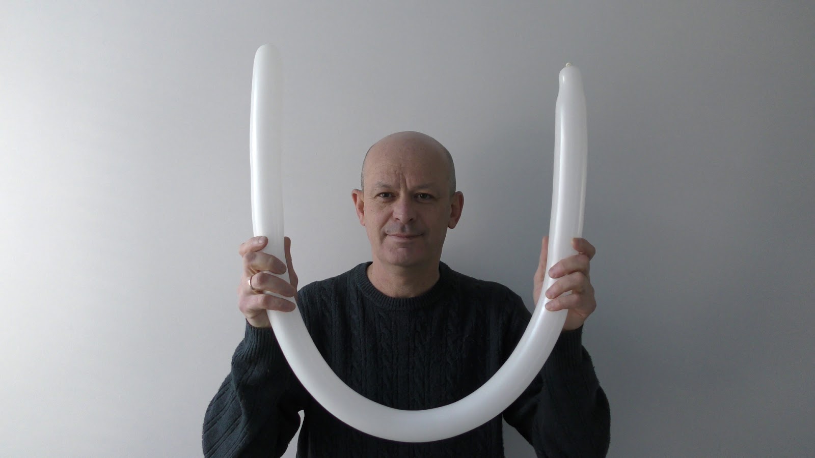 CLASSICAL: Bunny Balloon Hat