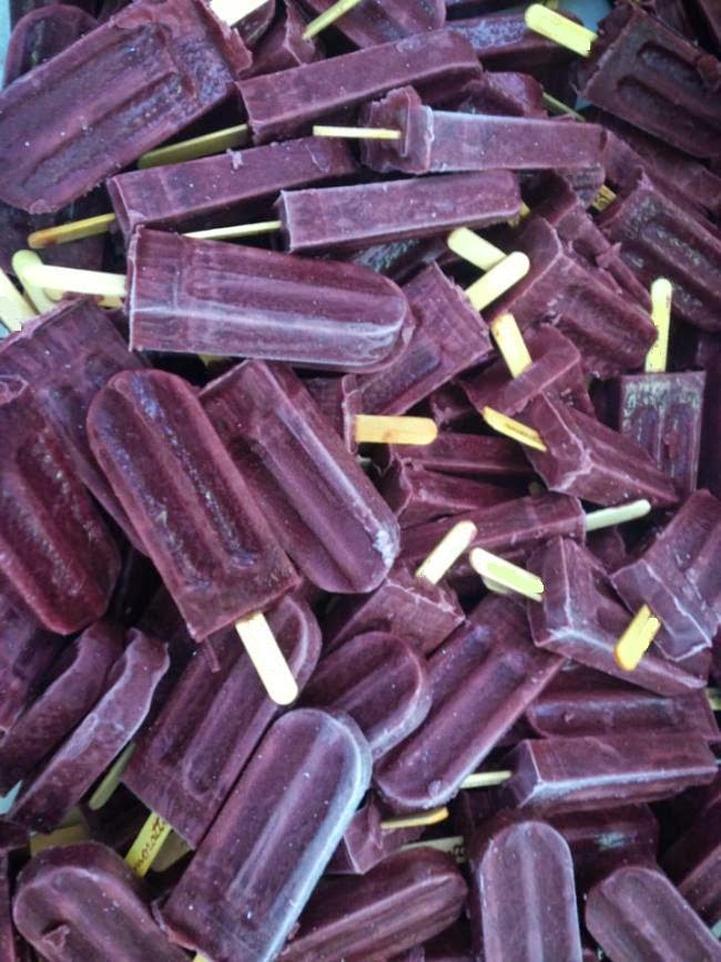 PICOLÉ DE AÇAÍ: Picolé de Açaí