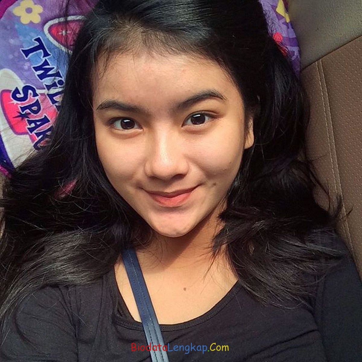 Biodata Ina Marika Dan Foto Terbaru