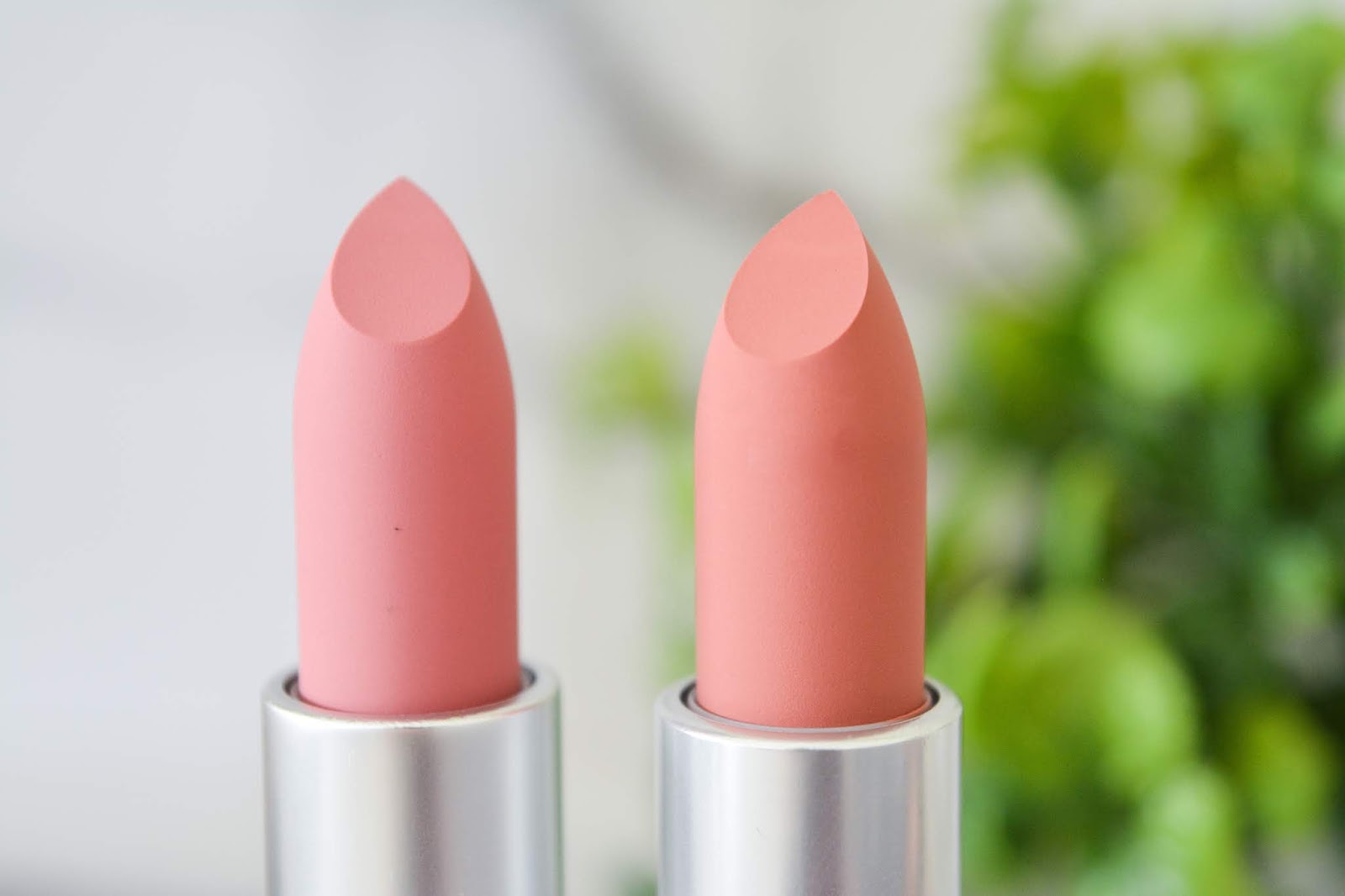 MAC POWDER KISS LIPSTICKS – SULTRINESS & MULL IT OVER - Pink Ivory Makeup