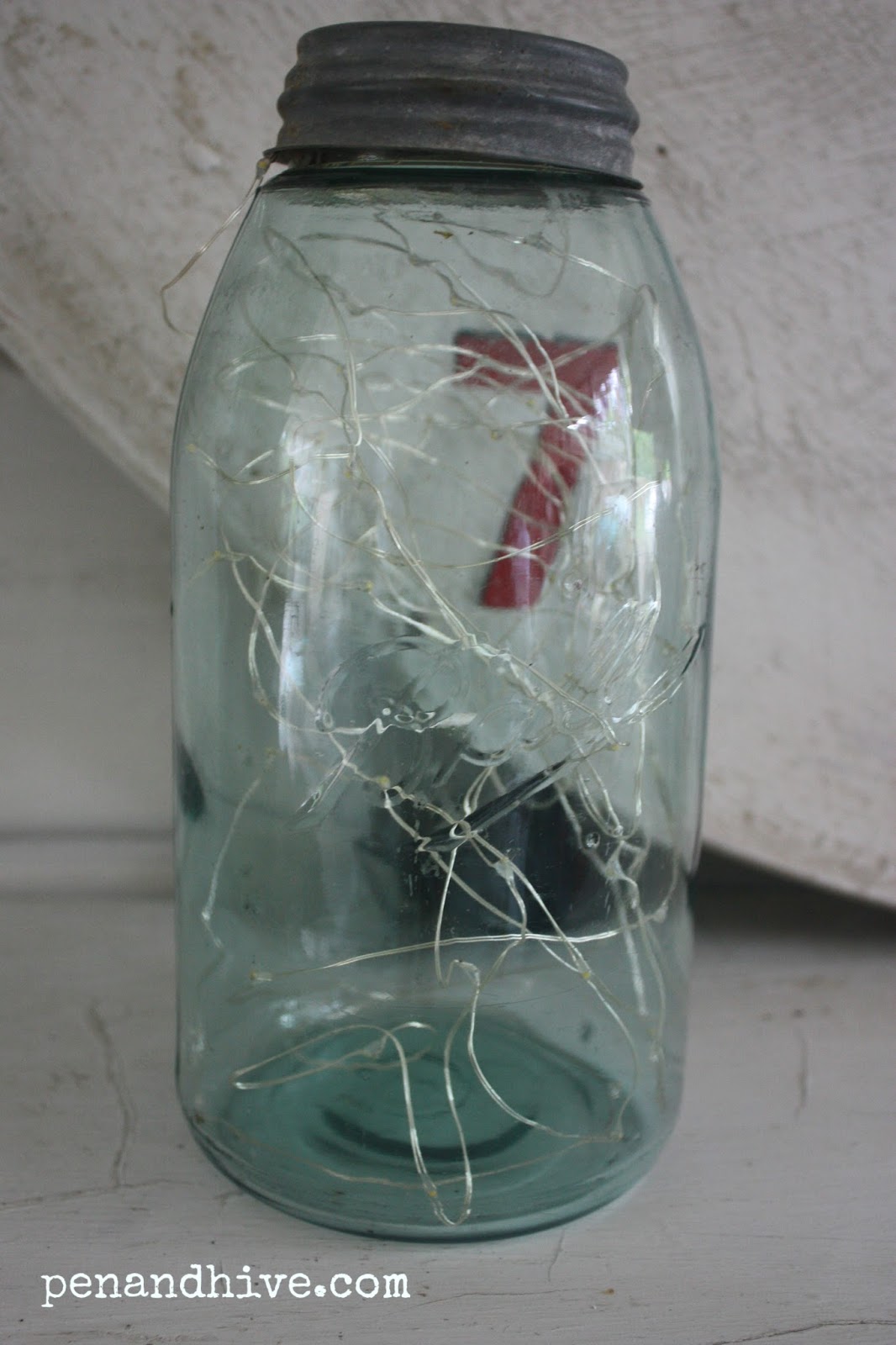 Pen & Hive: How To Make a Firefly Lamp for Your Backporch or Patio