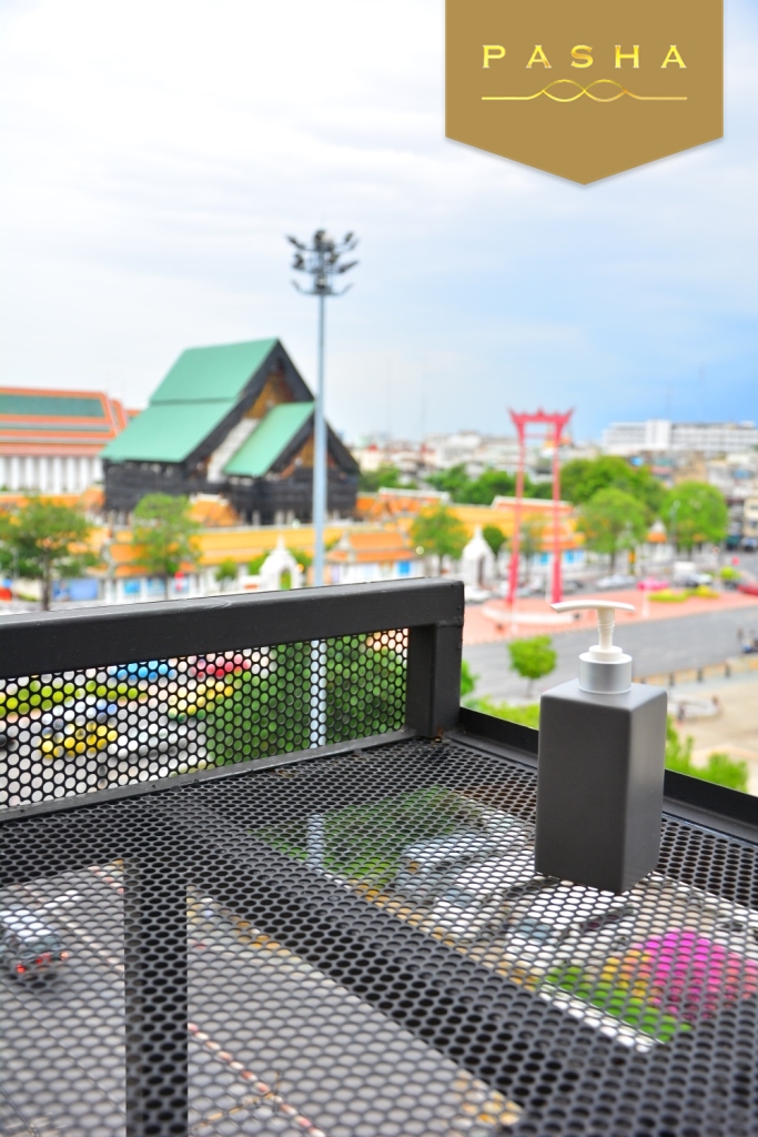 Luscious Lifestyle: Swing Bar, Rooftop in the old town Bangkok มาชมวิว ...