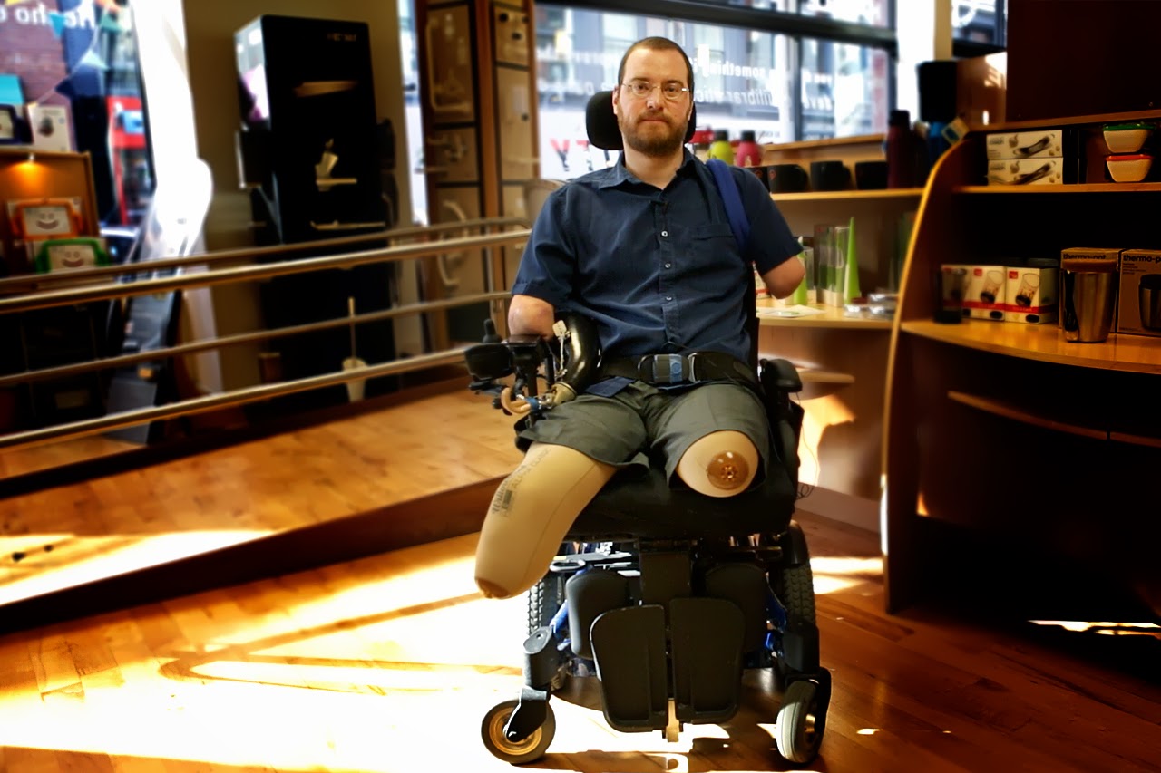 Media dis&dat: Did you hear the one about the comedian with no arms or ...