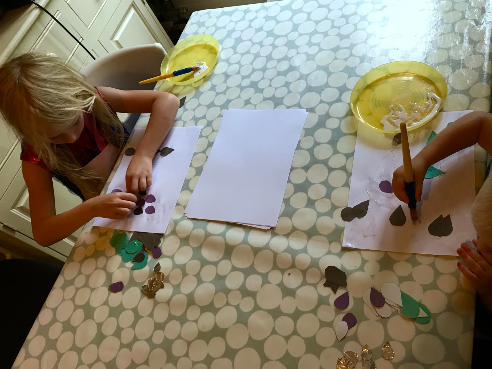 A Raindrop Themed Low Mess Craft Activity For Children - Counting To Ten