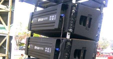 sound system: Box Speaker Gantung untuk Sound System Lapangan Terbaik