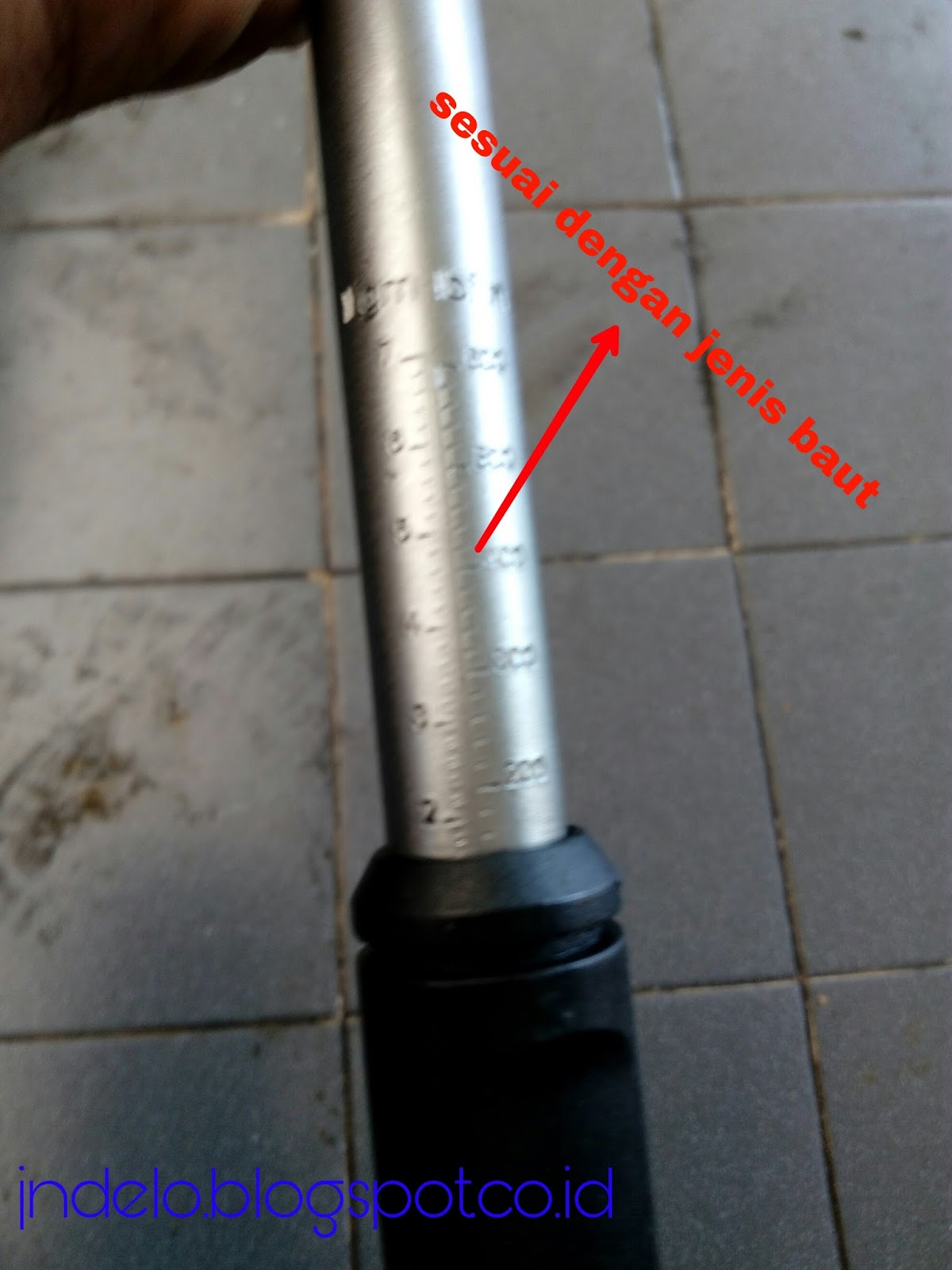 Fungsi dan penggunaan moment/torsi pada baut roda