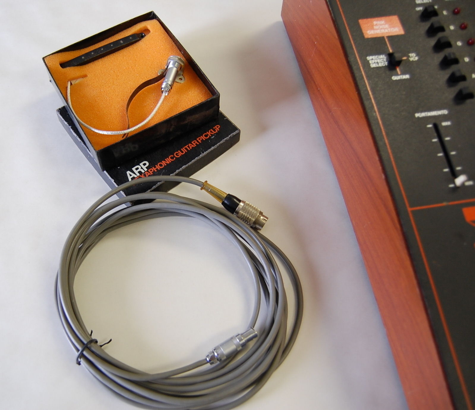 MATRIXSYNTH: 1977 Arp Avatar Guitar Synthesizer with Hex Pickup and Cable