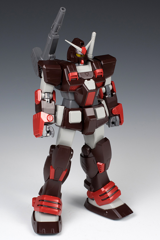 Review: P-Bandai: MG 1/100 FA-78-2 Heavy Gundam by schizophonic9