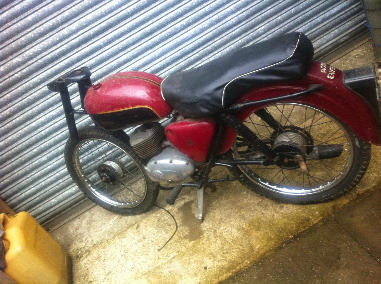 Motorcycle Restoration Projects UK: ROYAL ENFIELD PRINCE 125c 1959