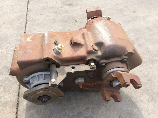 NEW PROCESS NP 205 TRANSFER CASE / BRAND NEW / SUITE OKA / EX MIL SPEC ...