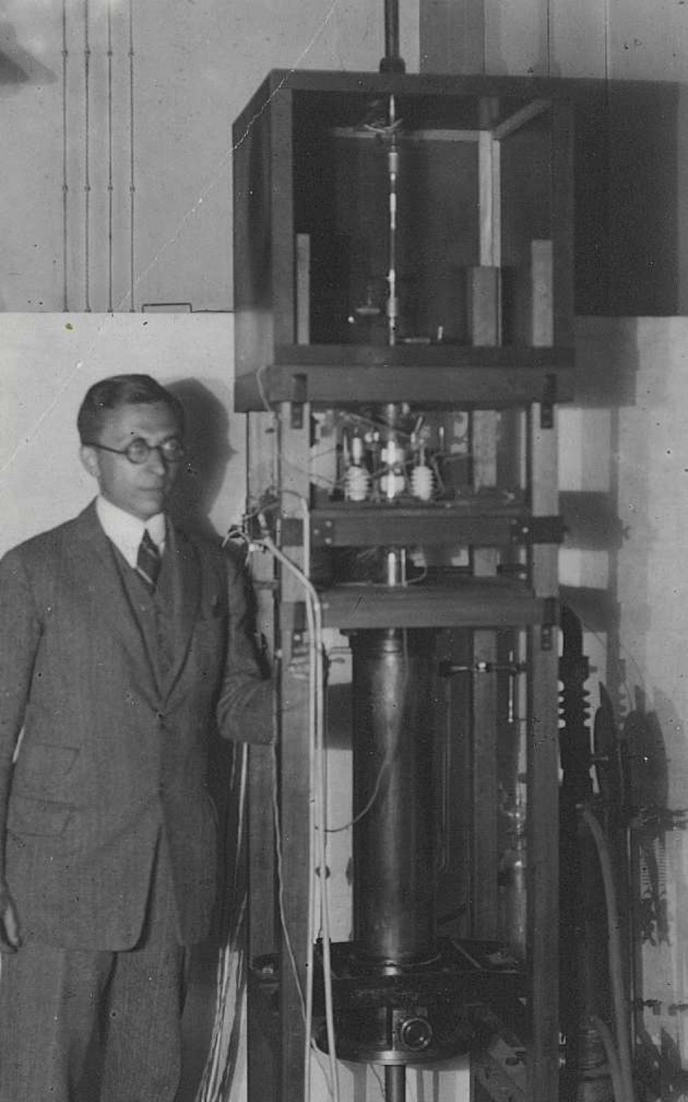 ΑΓΓΙΓΜΑ ΦΥΣΙΚΗΣ...: Σαν σήμερα... 1979, πέθανε ο "πατέρας" της ...