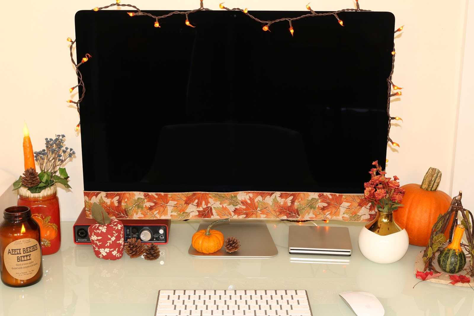 Fall-inspired Desk Decor | Madison Taylor