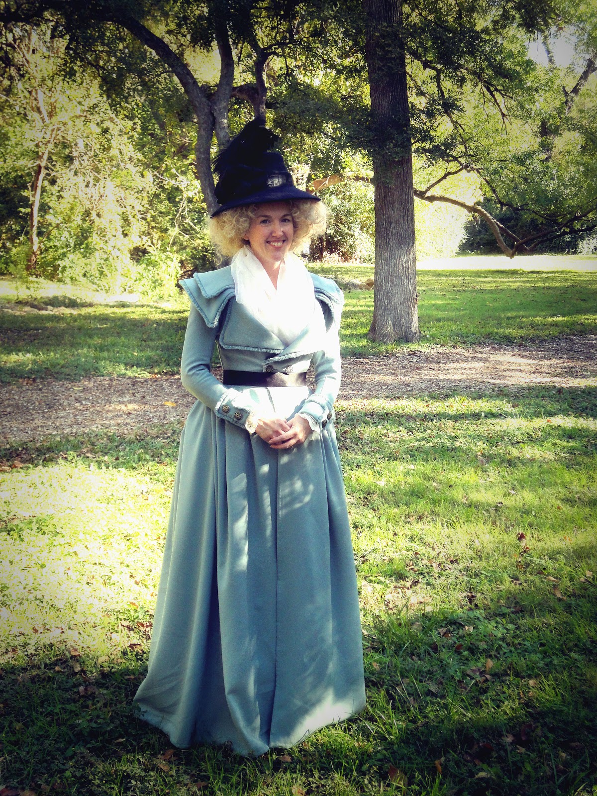 Festive Attyre: the 1790 Redingote