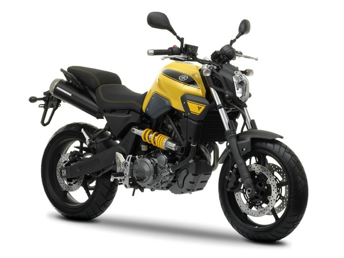Motoqueiros Viajantes: YAMAHA MT O3