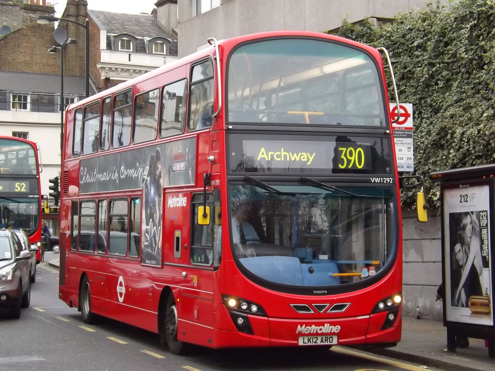 Londontransport3: Route 390 Converted to New Bus For London Operation