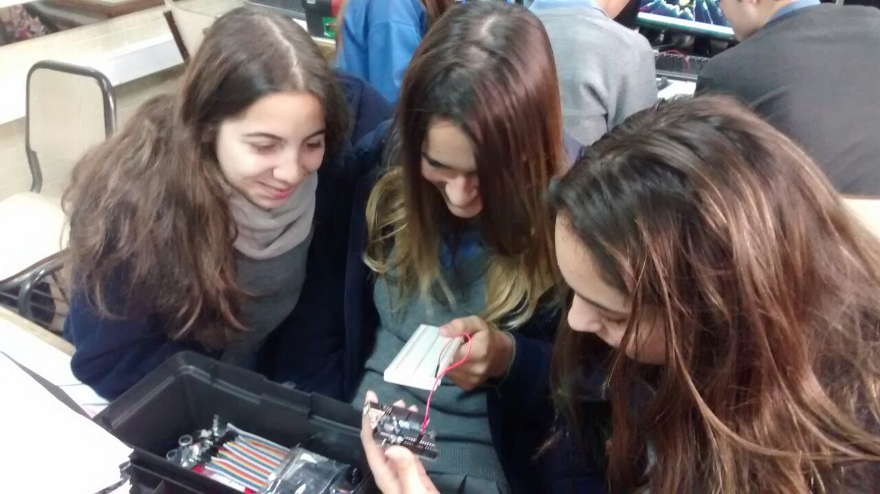 Programando con Arduino. | Secundaria CSA Programando con Arduino. | Secundaria CSA