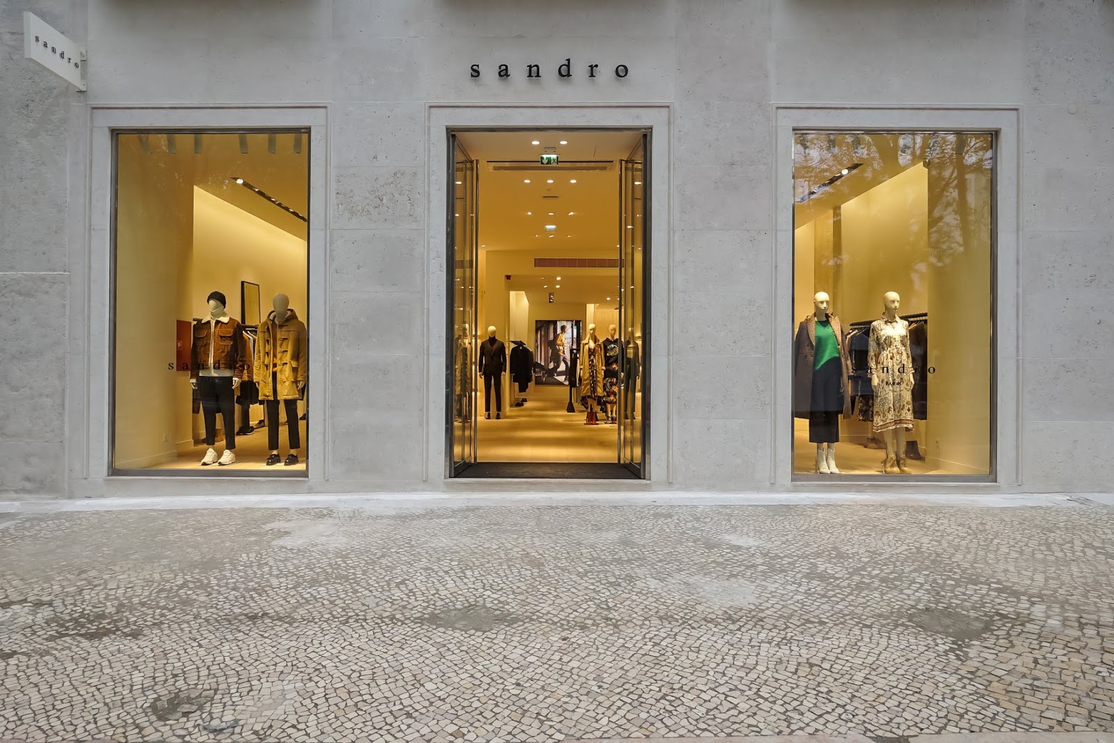 SANDRO ABRE LOJA NA AVENIDA DA LIBERDADE EM LISBOA ~ ... And This is ...