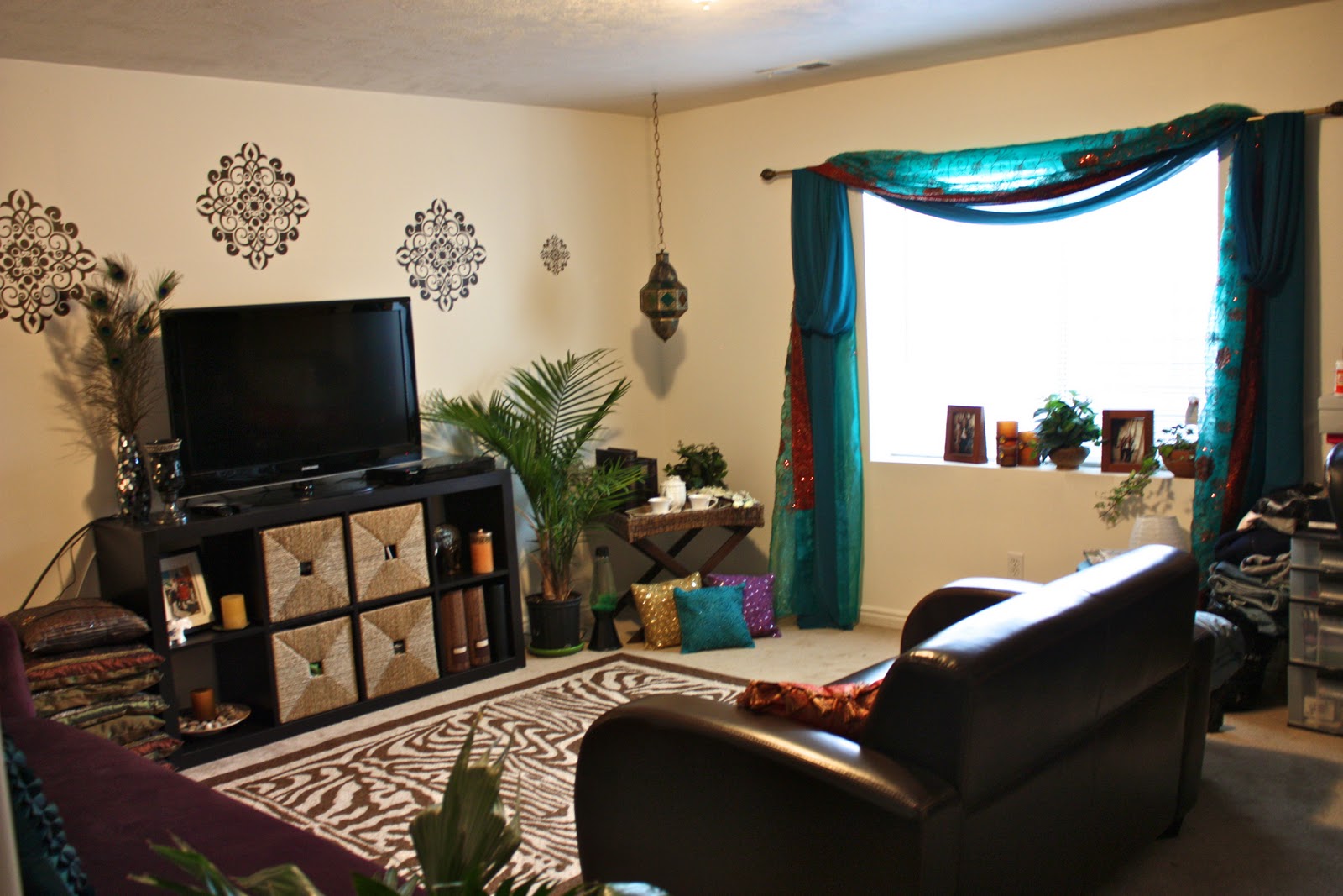 Life of Tracy: Redecorating the Living Room