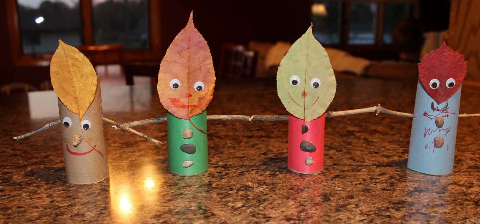 Leaf Finger Puppets Craft aka Leaf People - The Purposeful Mom