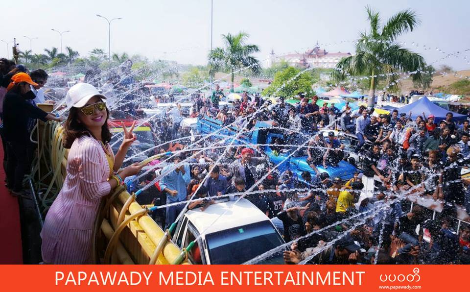 Moe Yu San's Thingyan Fashion and Snapshot Photos Day 2 & 3 in Nay Pyi Daw