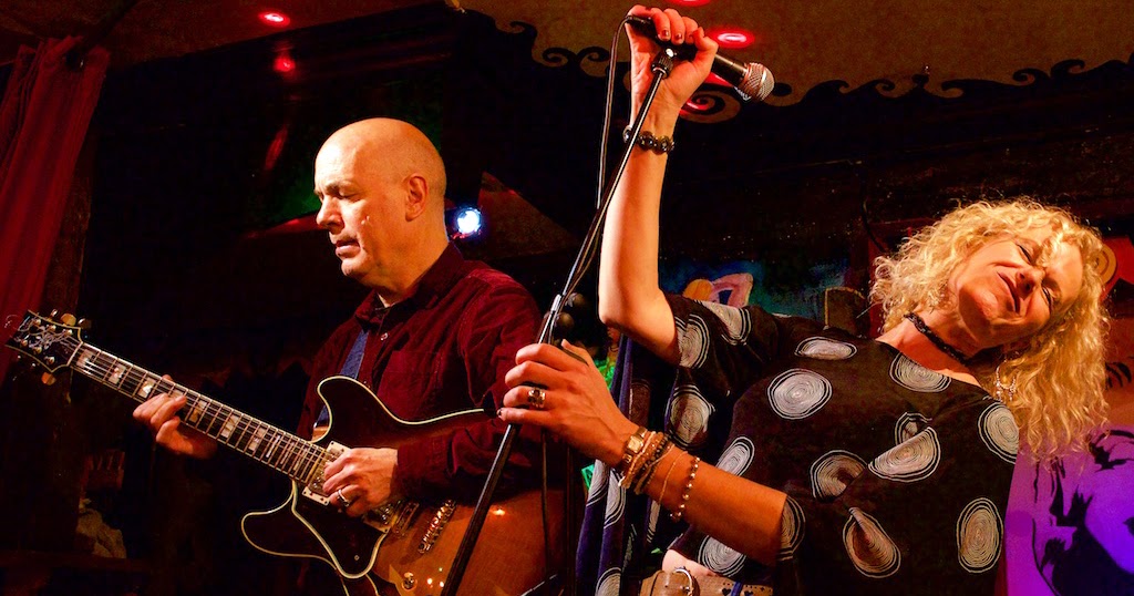 Phil Dowding PR: client news: Stompin' on the Quomps