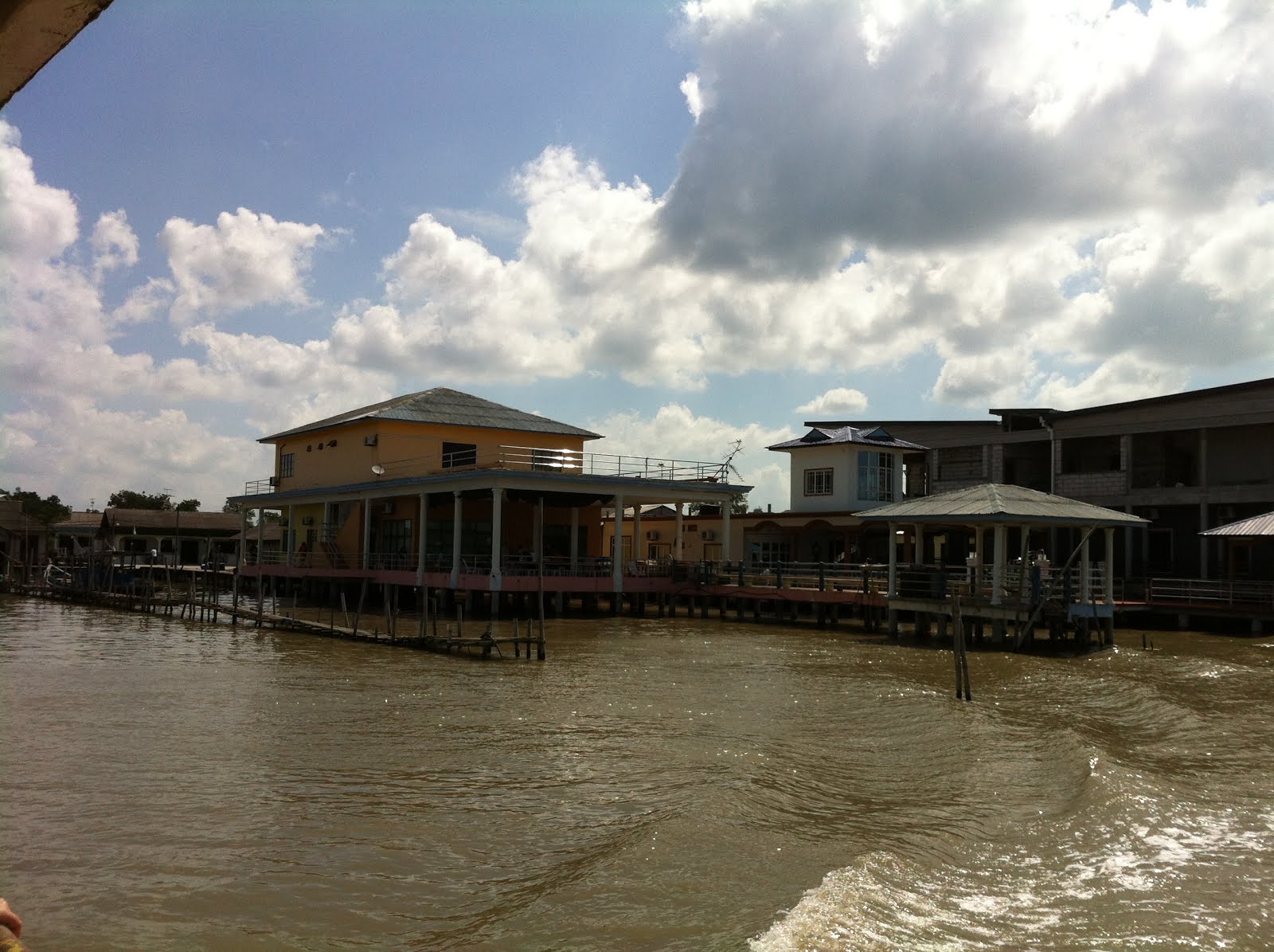 The Unforgettable Travel Accounts: Kukup: What to see and do in 2D1N