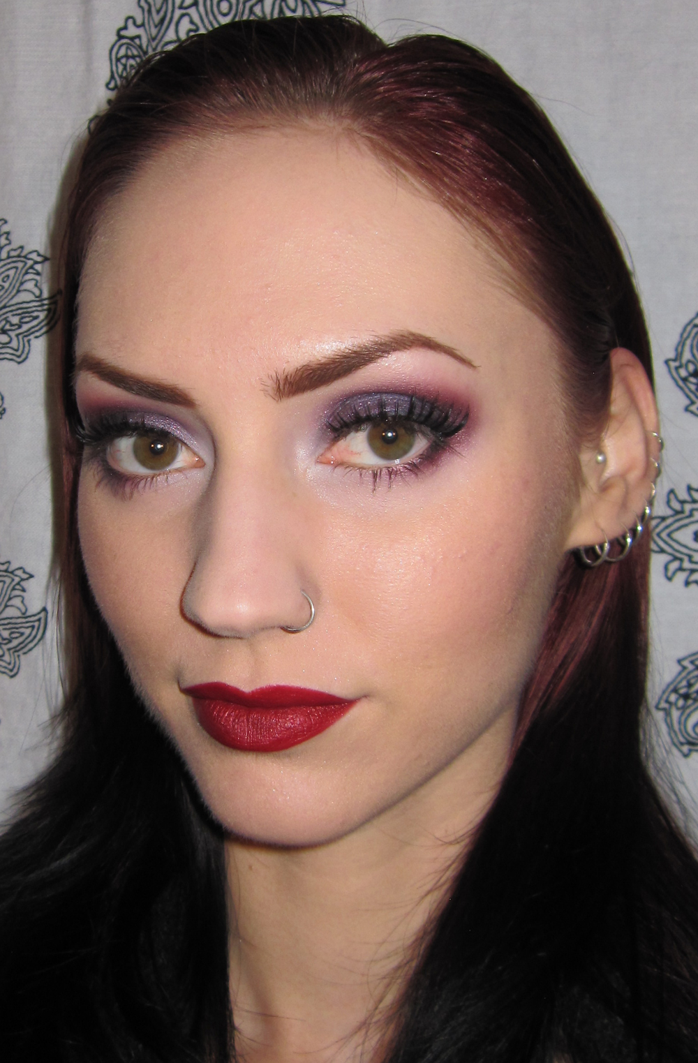 Glitter is my Crack: Purple and Red Makeup Look with Morgana Cryptoria